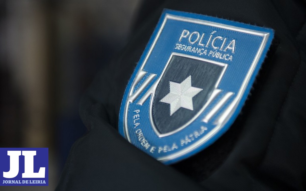 Jornal De Leiria Detida Mulher Por Agressões E Injúrias A Polícia Em